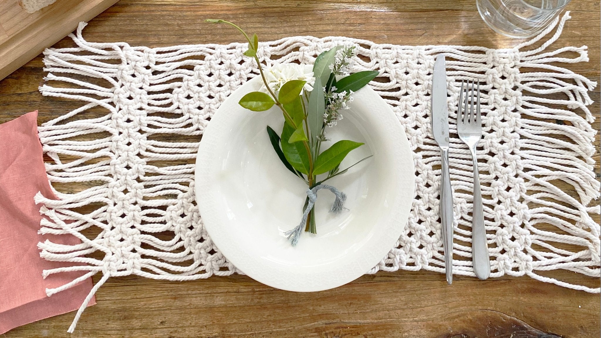 Macramé & Yarn – MakeBox & Co.